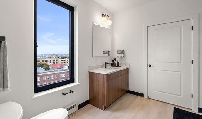 The600 is a pet-friendly apartment community in Everett, MA